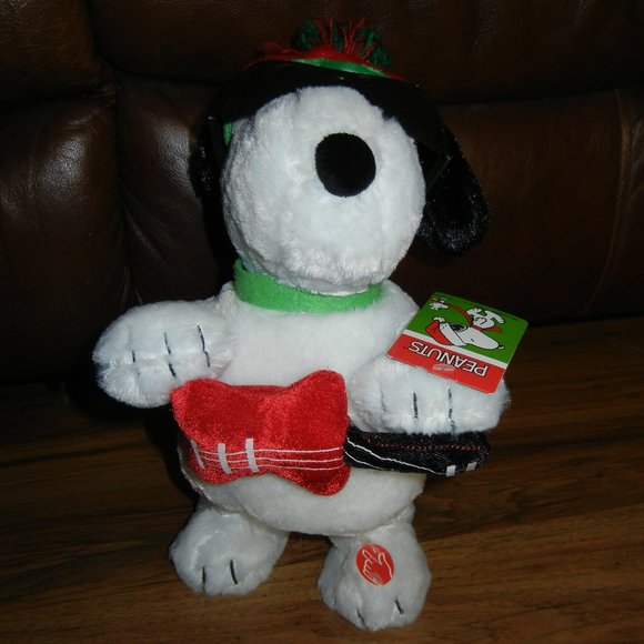Peanuts | Holiday | Peanuts Rockin Snoopy Musical Plush Joe Cool Santa ...